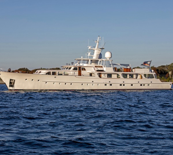 CETACEA Yacht Charter Details, Feadship | CHARTERWORLD Luxury Superyachts